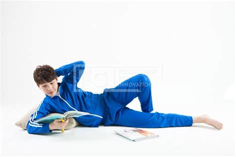 백수탈출 288 Pho328 프리진 사진 남자 생활 에프지아이 프리진 사진 컨셉 Pho328 Pho328bc 사람 남성 동양인 대한민국 한국인