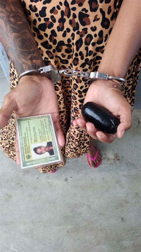Mulher é Presa Ao Tentar Entrar Em Presídio Com Droga Alagoas 24 Horas Líder Em Notícias On
