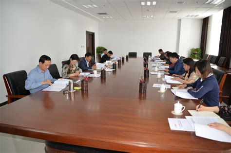 松山区人大机关党组召开理论学习中心组扩大学习会 人大要闻 赤峰市松山区人民代表大会常务委员会