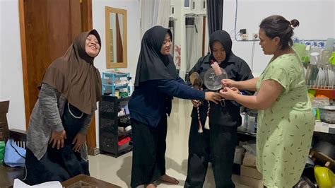 Prank Baju Lebaran Baru Untuk Intan ♥️🤣 Youtube