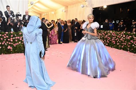 قبل أيام على انطلاقه إطلالات صنعت التاريخ في حفل Met Gala على مر السنوات مجلة الجميلة