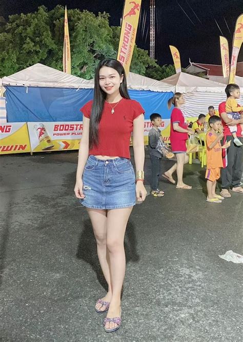 •គ្មានស្នេហា ដើរលេងលំហែរអារម្មណ៍ ទាន់ខ្លួននៅsingle😁 Facebook