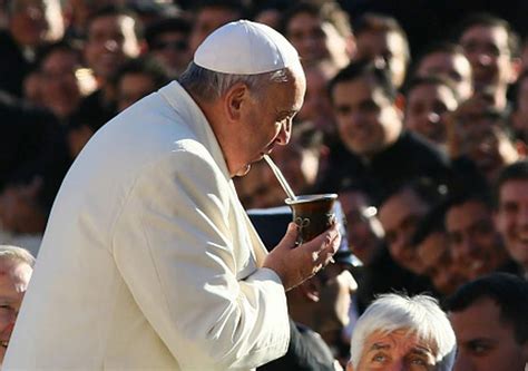 How To Chew Coca Leaves Coca Tea Express Chewing Coca 101