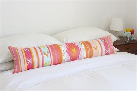 How To Make A Long Bed Pillow At Charlie Skirving Blog