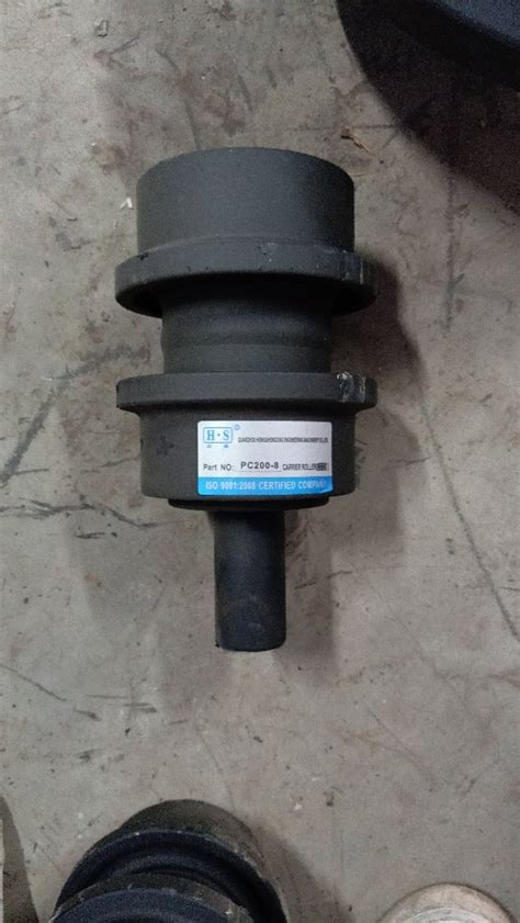 Hs Excavator Carrier Roller At ₹ 1500piece Carrier Roller Dozer In