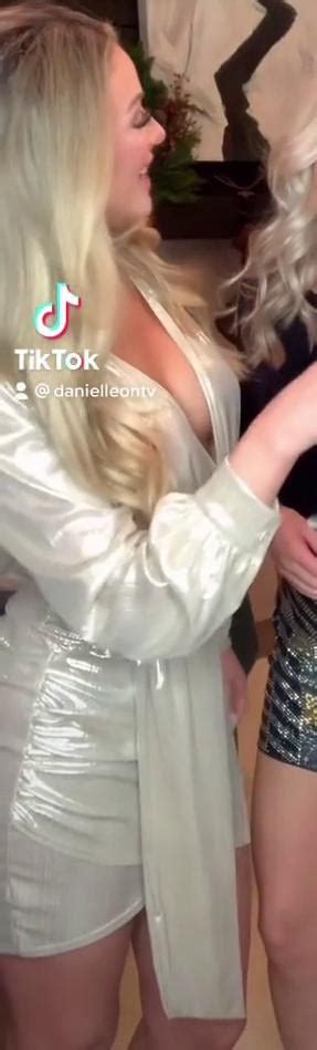 Danielle Avitable Wowt Hotreporters