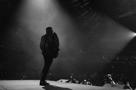 Flood Live In Photos Cigarettes After Sex At Madison Square Garden