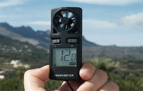 Alat Pengukur Kecepatan Angin Anemometer Sejarah Jenis Dan Prinsip