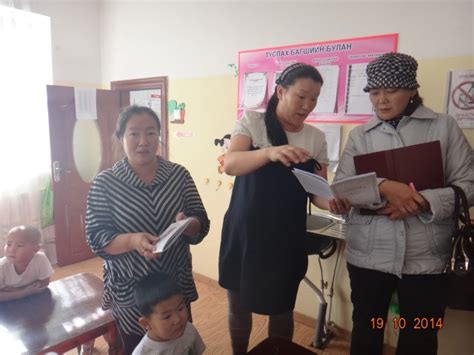 Сумын Засаг дарга төсөвт байгууллагуудын үйл ажиллагаатай танилцав