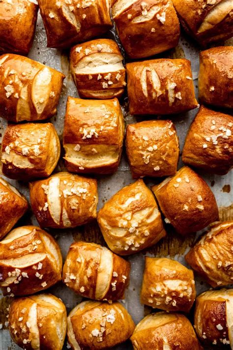 Easy Homemade Soft Pretzel Bites With Cheese Dip