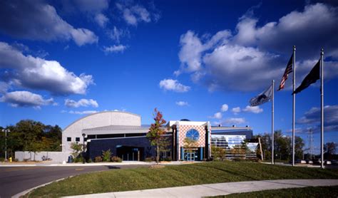 Ypsilanti District Library 5577 Whittaker Rd Ypsilanti Mi 48197