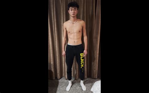 【帅哥】【肌肉】【天菜】wufanlove2 No26 健身上癮 第一弹