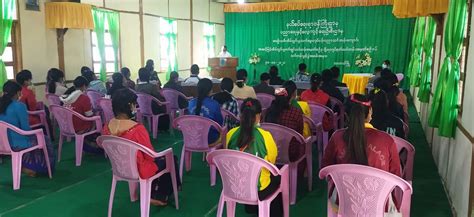 လဟယ်မြို့ အမျိုးသမီးသက်မွေးလုပ်ငန်းပညာ သင်တန်းကျောင်း၌ အဆင့်မြင့်အိမ်တွင်းမှု စက်ချုပ် သင်တန်း