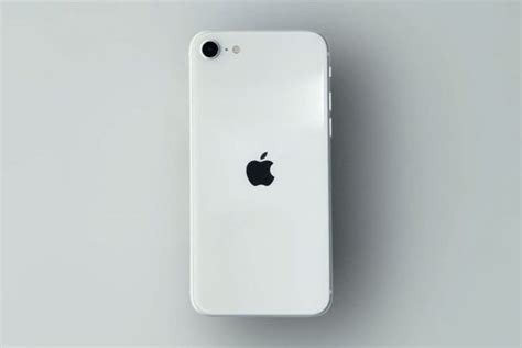 Что известно про iPhone SE 2022 года (3-го поколения). Собрали главное