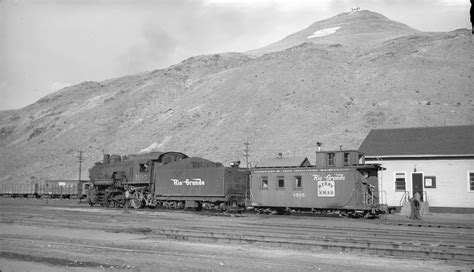 Dandrgw Standard Gauge 2 8 0 1195 Narrow Gauge Caboose 0585 Salida