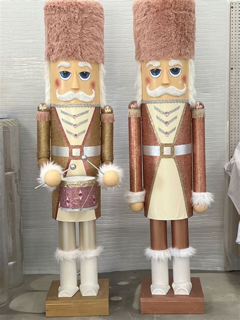 Amazing Diy 6 Ft Nutcrackers Artofit