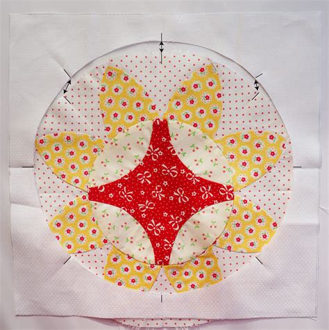 Charise Creates Vintage Block Quilt Along Petal Circle Block