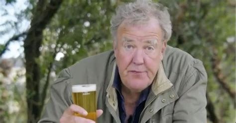 Jeremy Clarkson Spent Luxury Sunshine Break Gawking At Giant Tortoises Having Sex Daily Star