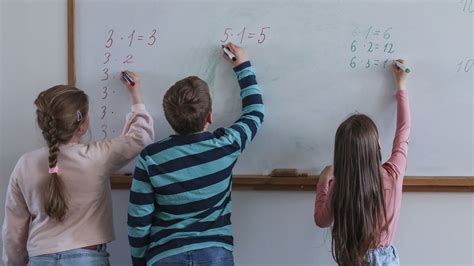 От утре се възстановява учебният процес в Община Габрово Новини бг