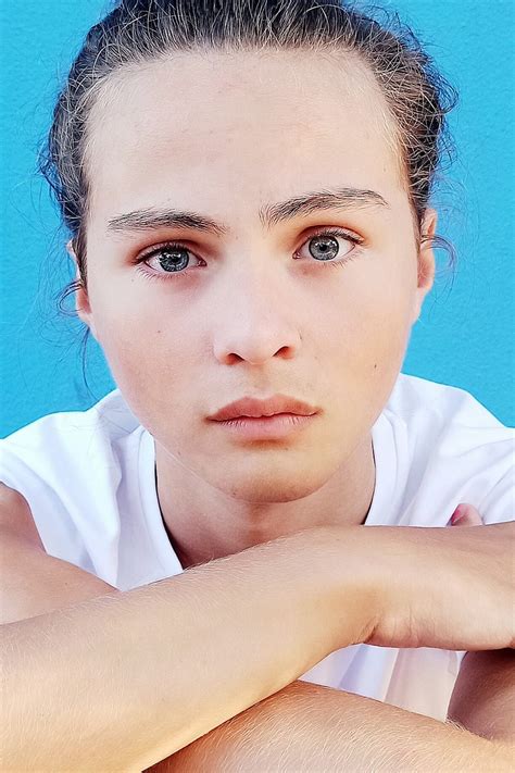 Sasha Cócola Biografía Mejores Películas Series Imágenes Y