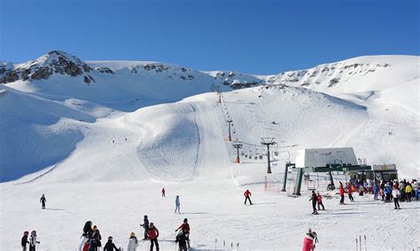 Hotel In The Mountains For Skiing Holidays And Ski Holidays In Abruzzo