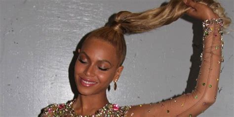 Beyoncé s Never Looked Hotter Than at Tonight s Met Gala SELF