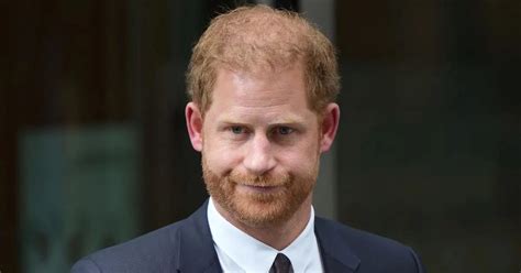 Prince Harry Ghosted His Longtime Pals After Moving To America With Meghan King Charles Former