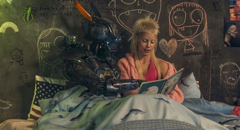 Chappie Experiences A Few Glitches « Cinemastance Dot Com