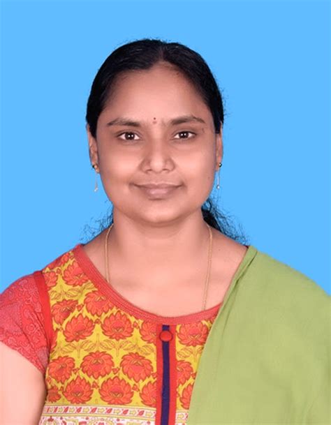 Vijayalakshmi Yvl Medium