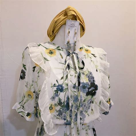 Kh Ng C V N B N Thay Th T Ng N O Fashion Raincoat Coat