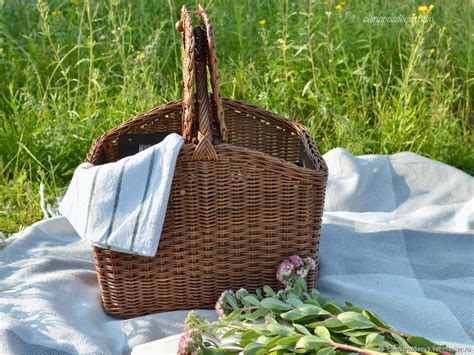 Корзина для пикника с крышкой плетёная в интернет-магазине Ярмарка ...