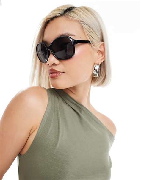 Monki Oversized Round Sunglasses In Black Asos