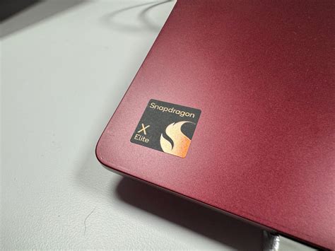 Qualcomm Zeigt Notebook Cpu Snapdragon X Elite Und Stänkert Gegen Intel Heise Online