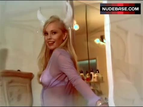 Jaime Bergman Sex Scene Pauly Shore Is Dead Nudebase Com