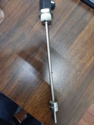 Float Level Transmitter At 8550 00 INR In Vadodara Gujarat Nrg Global Instruments