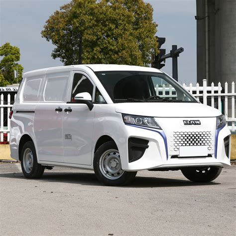 Baw Van China Electric Car Auto Used Cars With Cheap Price M7 Mpv Ev