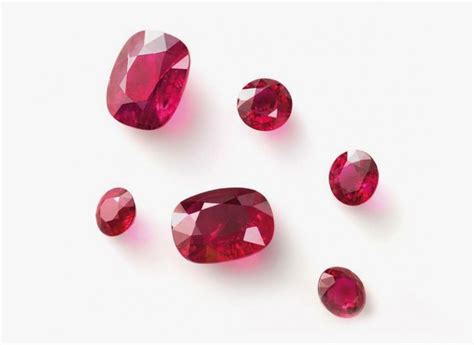 Камень Рубин — фото магические свойства кому подходит каким знакам зодиака — Jewellery Mag