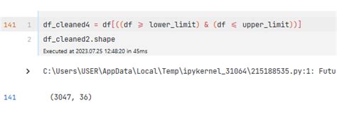 Confused To Understand The Difference Of Pandas Dataframe Filtering