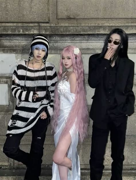 Pin By Valeria On Random Fandom Nana Cosplay Outfits Nana Osaki