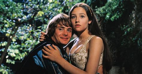 Romeo And Juliet Stars Olivia Hussey And Leonard Whiting Sue Paramount Pictures Over 1968 Films