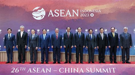 Премьер Госсовета КНР призвал Китай и АСЕАН к укреплению сотрудничества Cgtn на русском