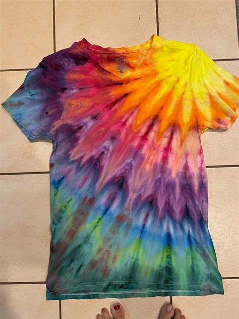 How To Tie Dye Rainbow Arch Pattern Artofit