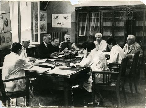 Iverieli საშა რუხაძე კოლეგებთან ერთად