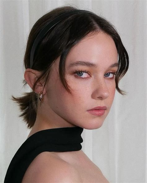 El Parecido Que Tiene La Actriz Cailee Spaeny Con Ellie Es Impresionante También Hubiera Sido