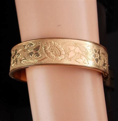 Antique 10kt Gold Filled Victorian Bracelet Sweetheart Bangle