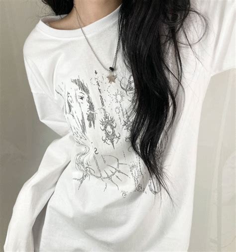 [y2k 빈티지] Y2k 타투 낙서 프린팅 빈티지 유니크 슬리브 긴팔 티셔츠 3color 에이블리