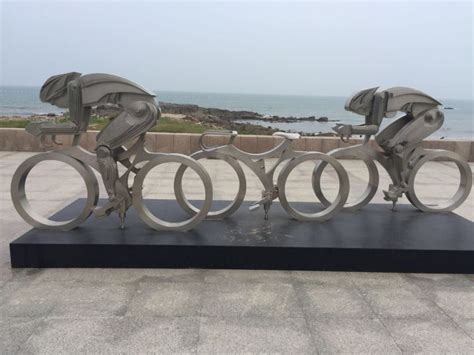 “2020中国·青岛公共艺术大展”青岛市雕塑馆开展 80余件艺术作品展出 半岛网