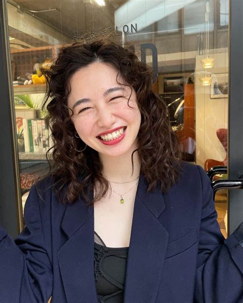 三村朱里さんのインスタグラム写真 三村朱里instagram「🌀🌀🌀くりんくりんにしてもらったの〜〜〜パーティー仕様です」5月19日 17時39分 Akarimimura