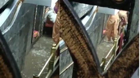 Mahakal Temple उज्जैन के महाकाल मंदिर परिसर में पानी भरने का वीडियो