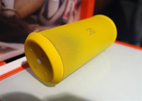 Jbl S Tubular Bluetooth Speakers Light Up Your Party
